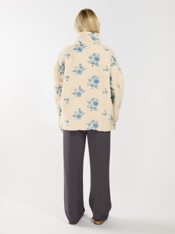 PSEUDIO | Shop Brands + Men's & Women's Clothing in Canada – Pseudio